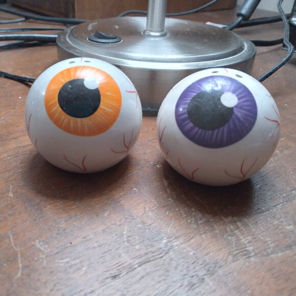 Halloween | Holiday | Eyez Halloween Time Eyeball Salt And Pepper ...